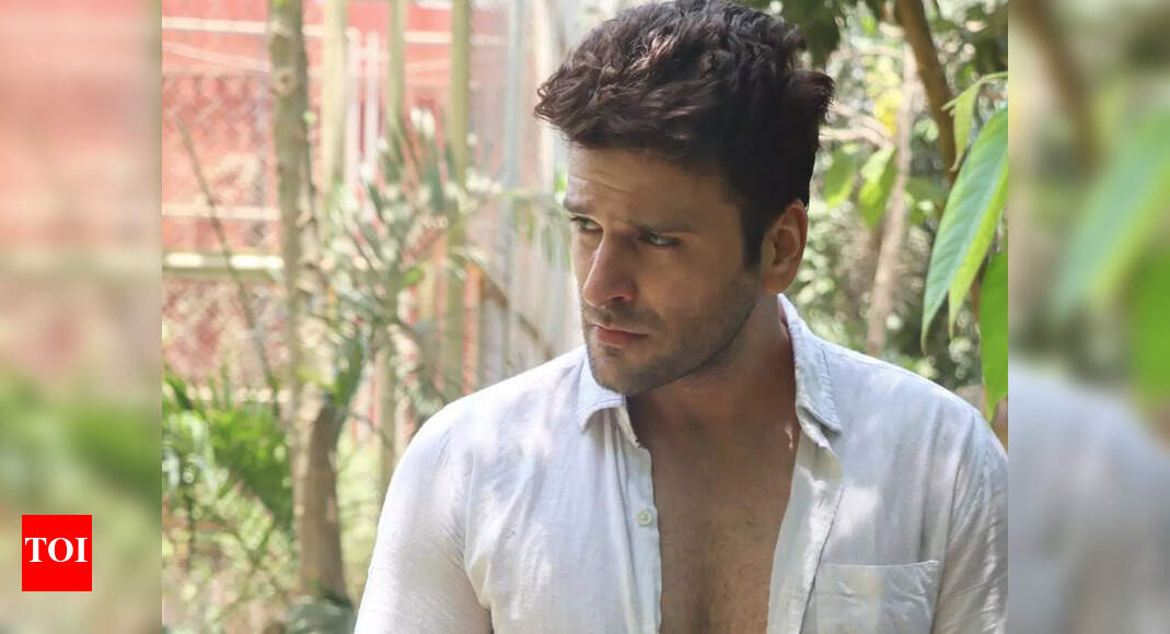 Karan Suchak on playing a cardiologist in 'Thoda Sa Baadal, Thoda Sa ...