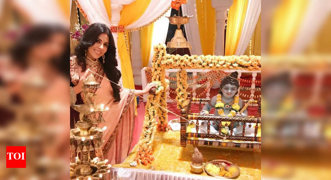 I enjoy decorating Laddo Gopal's palna on Janmashtami: Raymon Singh ...