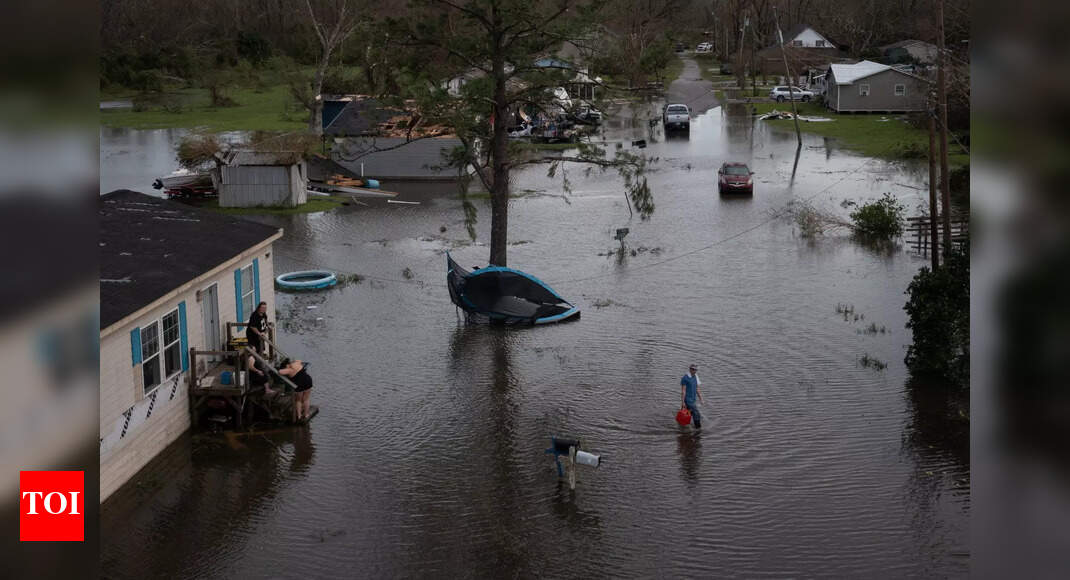 Hurricane Ida: Thousands face weeks without power in Ida's aftermath ...