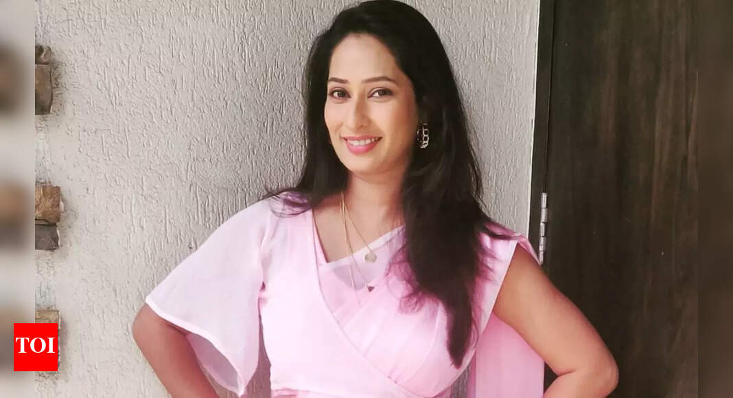 Priya Marathe is excited to play a pivotal role in 'Yeu Kashi Tashi Me ...