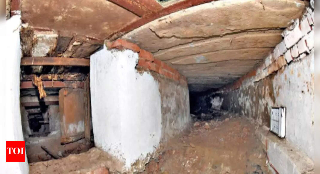 History at the end of tunnel: Soon, walk through British-era gallows in ...