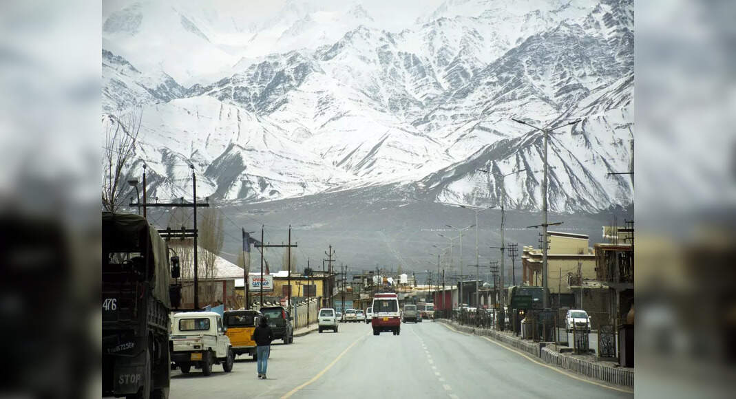 Leh Ladakh-Srinagar Road: TripPlaces you shouldn’t miss during Leh ...