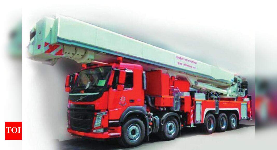 Mumbai: Fire breaks out at high-rise building in Worli; no casualty ...