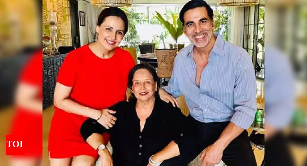 Akshay Kumar’s mother admitted to the ICU, actor hastily flies back ...