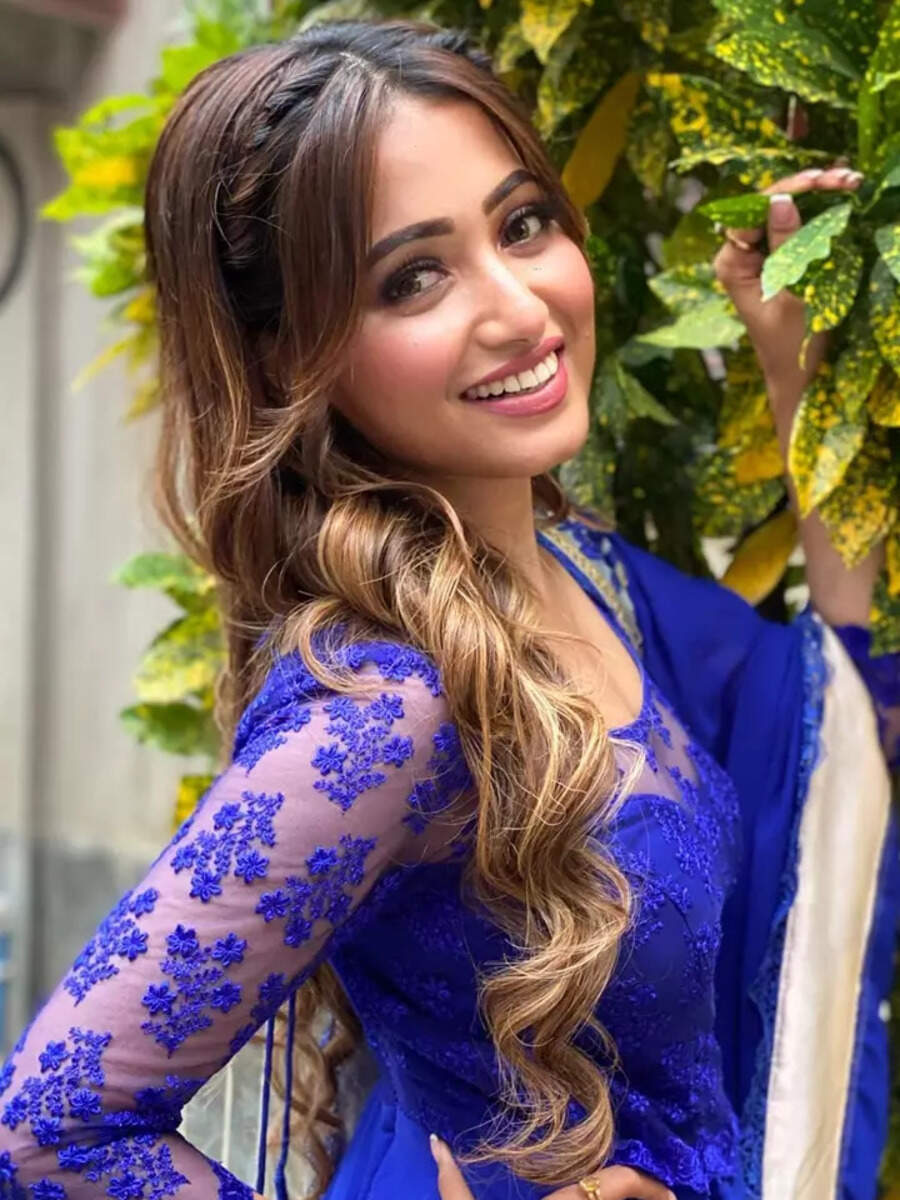 Actress Sudipta Banerjee ups the glam quotient | Times of India