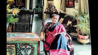 Renowned print artist Rini Dhumal passes away at 73 | Vadodara News ...
