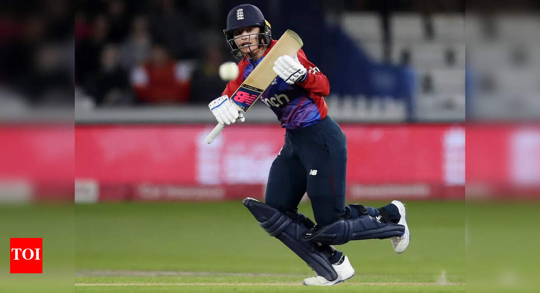 Danni Wyatt returns as England name squad for New Zealand ODIs ...