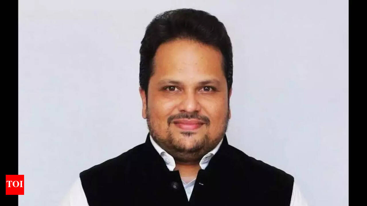 Rohit Salve's Instagram, Twitter & Facebook on IDCrawl