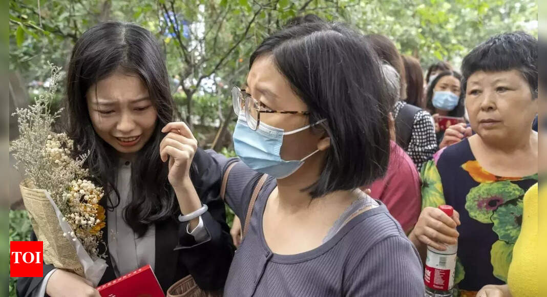 Bystanders harass Chinese woman going public in #MeToo case - Times of ...