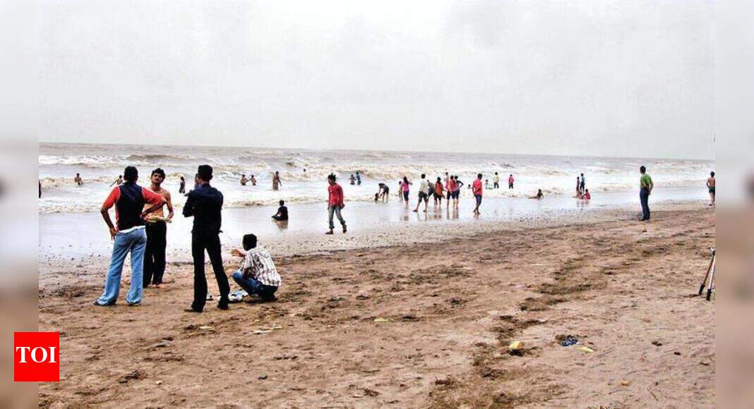 Eat, drink and carry your own trash while in Daman | Surat News - Times ...