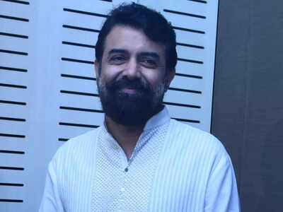 Rajiv Menon opens up about good old memories of his parents | Tamil ...