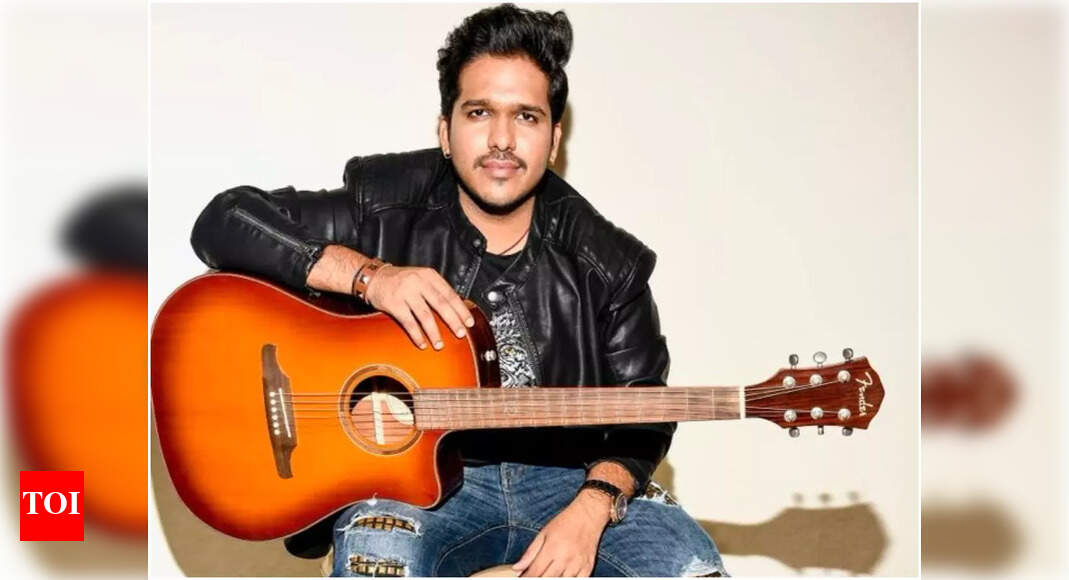 Independent artistes go through peer pressure of the number of views ...