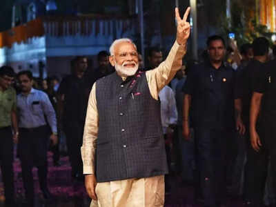 Happy birthday Narendra Modi: Chiranjeevi, Mahesh Babu, Ravi Teja and ...