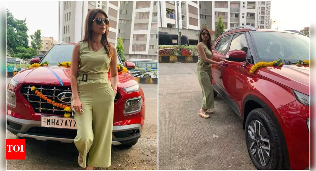 Saath Nibhana Saathiya 2 fame Akanksha Juneja buys a new car - Times of ...