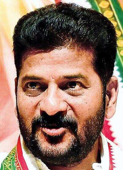 ‘Order probe into KCR kin’s corruption’ | Hyderabad News - Times of India