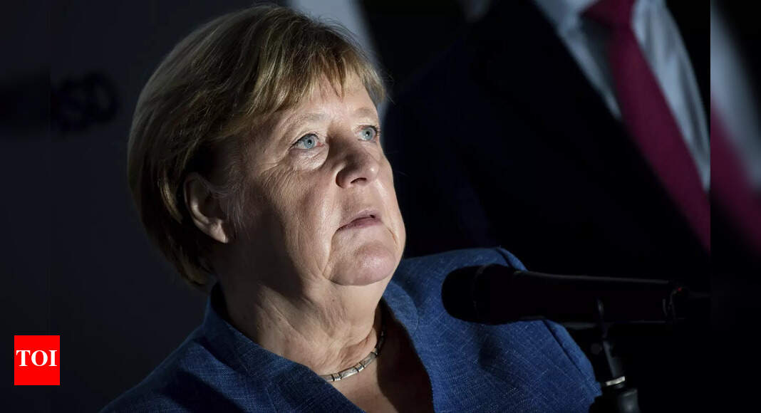 Tried and tested or comeback king: Two men after Merkel's job - Times ...