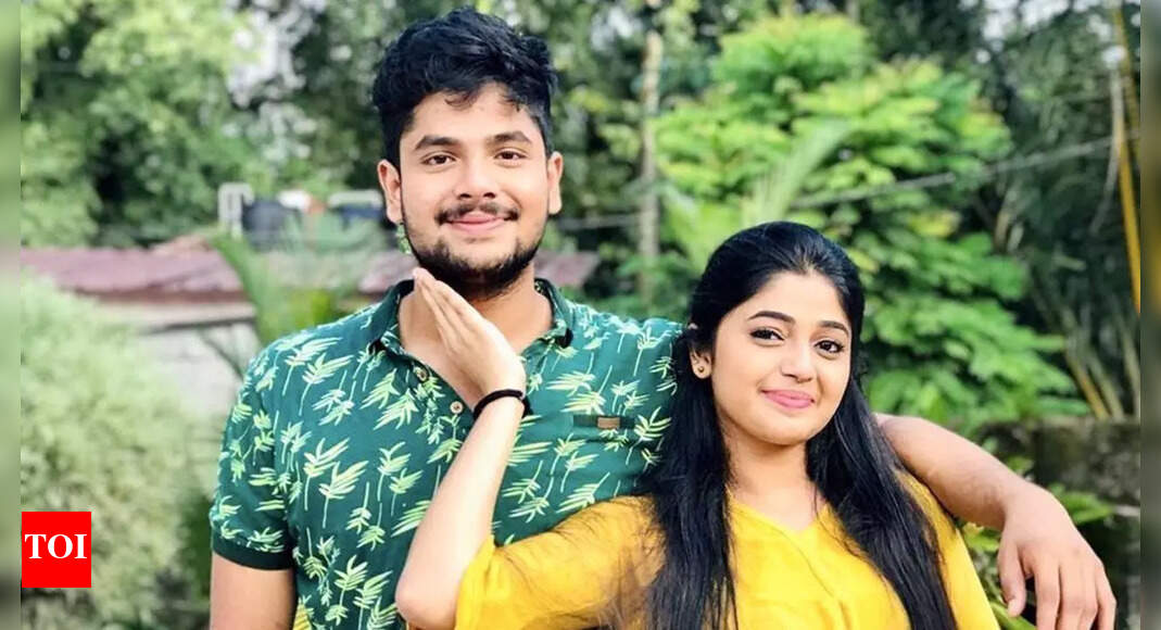 Thatteem Mutteem completes 10 years: Sidharth shares an adorable video ...