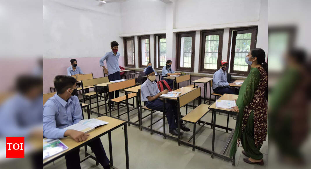 Schools in Jammu reopen for classes 10, 12 - Times of India