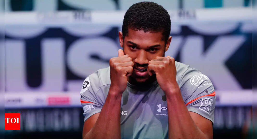 Joshua faces 'toughest-ever fight' against Usyk, warns Hearn | Boxing ...