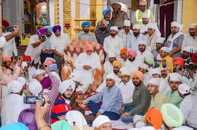 Guru Ravidas Chair On 101 Acres Along Dera Ballan: CM | Chandigarh News ...