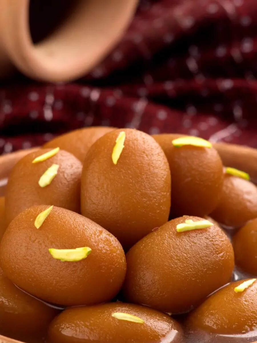 Bengali Rosh Bora Recipe: Traditional Homemade Bengali Rosh Bora Recipe ...