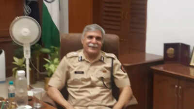 Maharashtra: Maharashtra to reduce working hours of women cops from 12 ...
