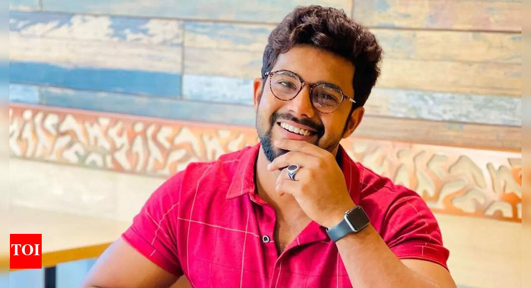 Praises from a fan leave Mounaragam actor Naleef overwhelmed; read post ...