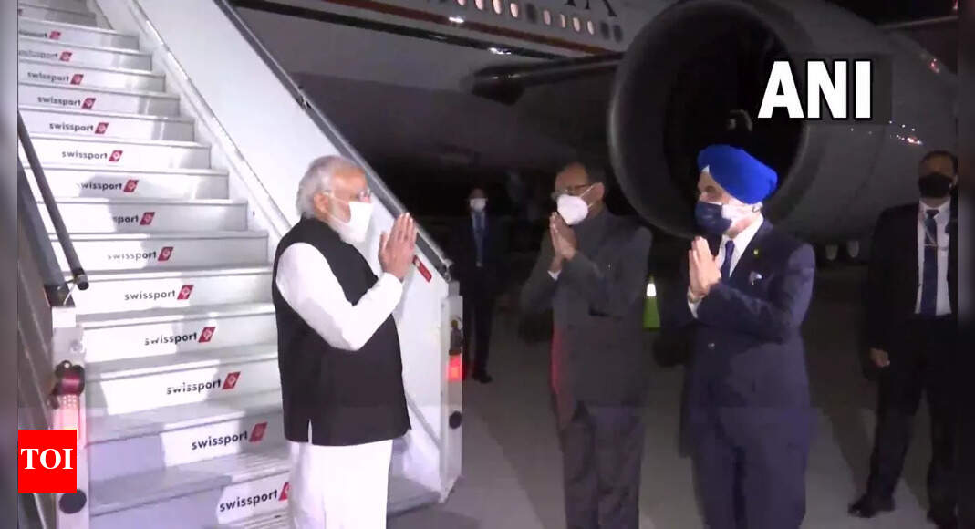 Pm Modi: PM Modi arrives in New York for final leg of US visit | India ...