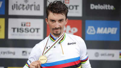 Alaphilippe storms to victory again at cycling world championships ...