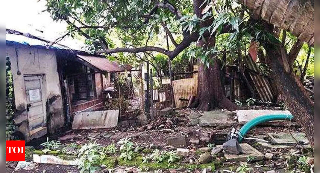 Bmc: Can fix home damaged by BMC wall crash: Bombay HC | Mumbai News ...