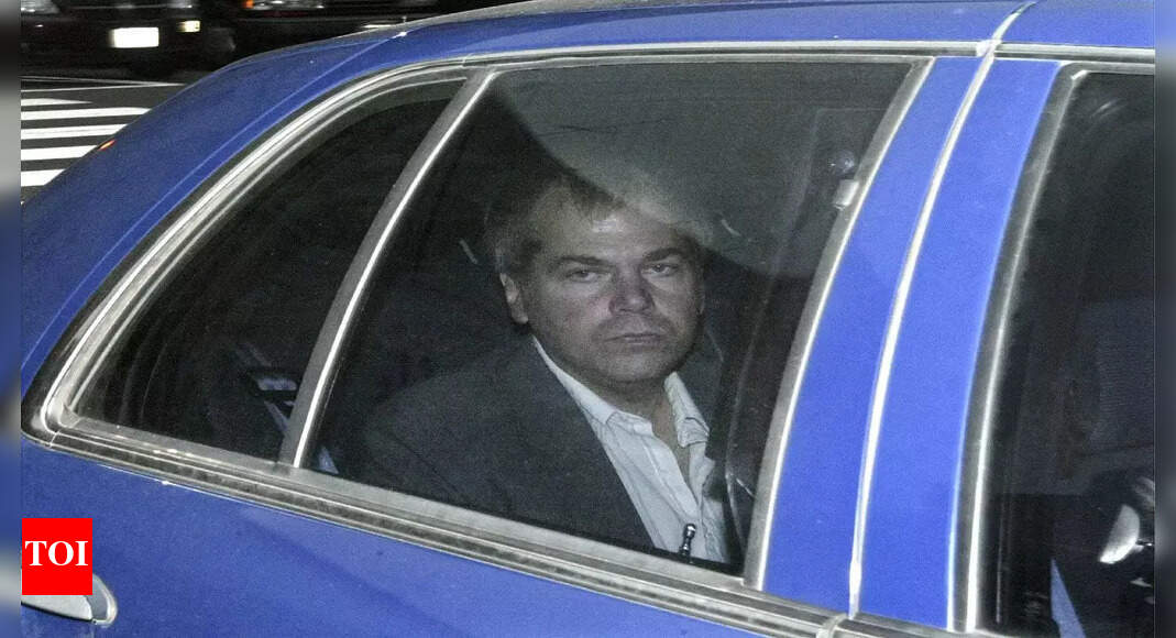 Hinckley: US President Reagan's shooter John Hinckley wins ...