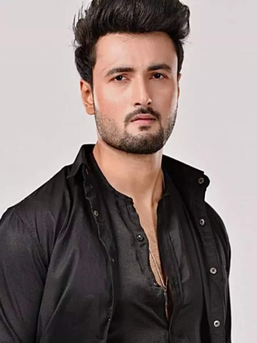 In pics: Sean Banerjee looks effortlessly stylish | Times of India