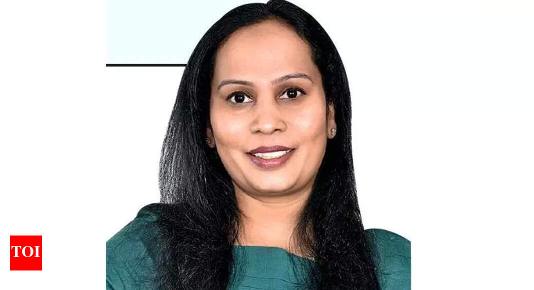 Neelam returned to work after 11-year break - Times of India