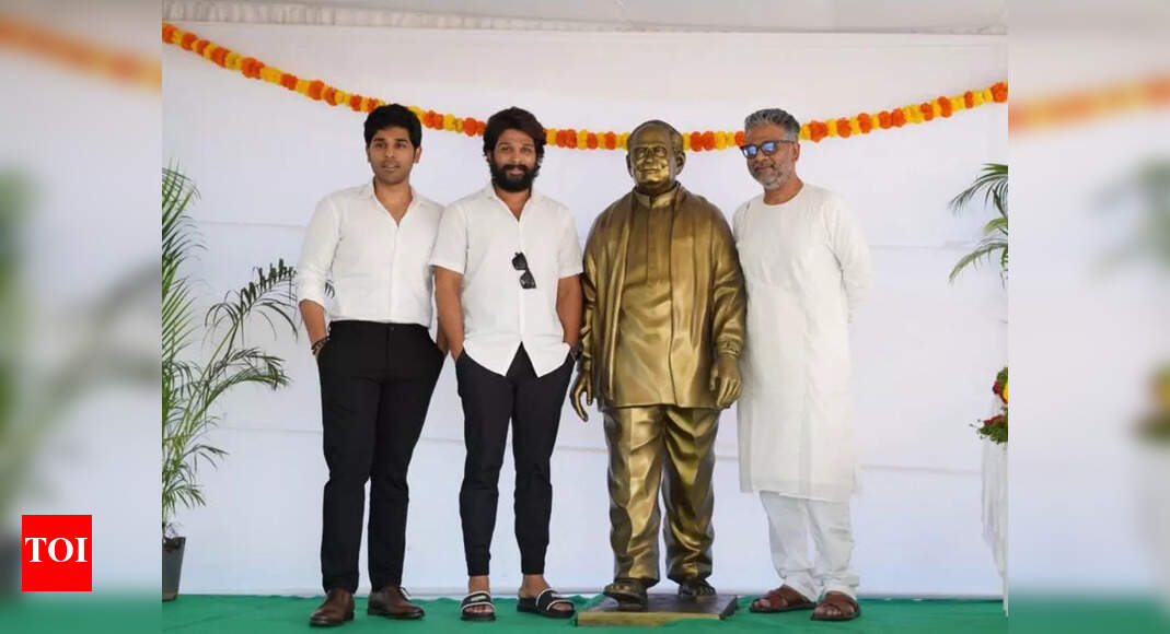 Allu Arjun unveils Allu Ramalingaiah’s statue on his birth anniversary ...