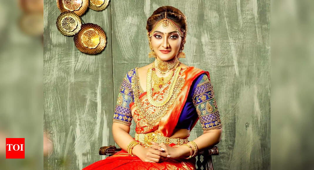 Bigg Boss Tamil 5 Contestant Akshara Reddy: A look at actress and Miss ...