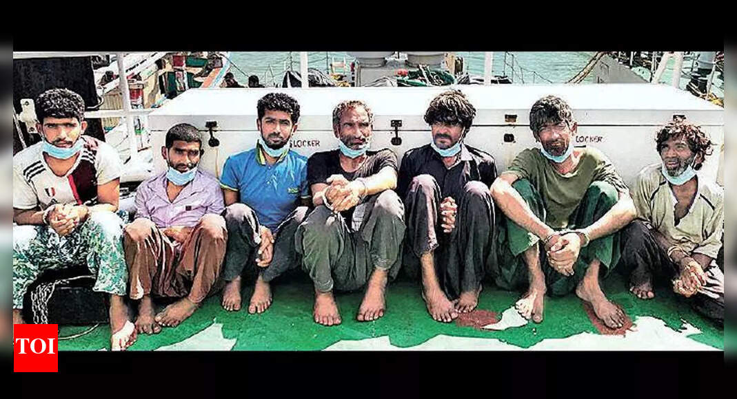 Hindi: Gujarat: Iran drug crew Bollywood addicts, give dope in Hindi ...