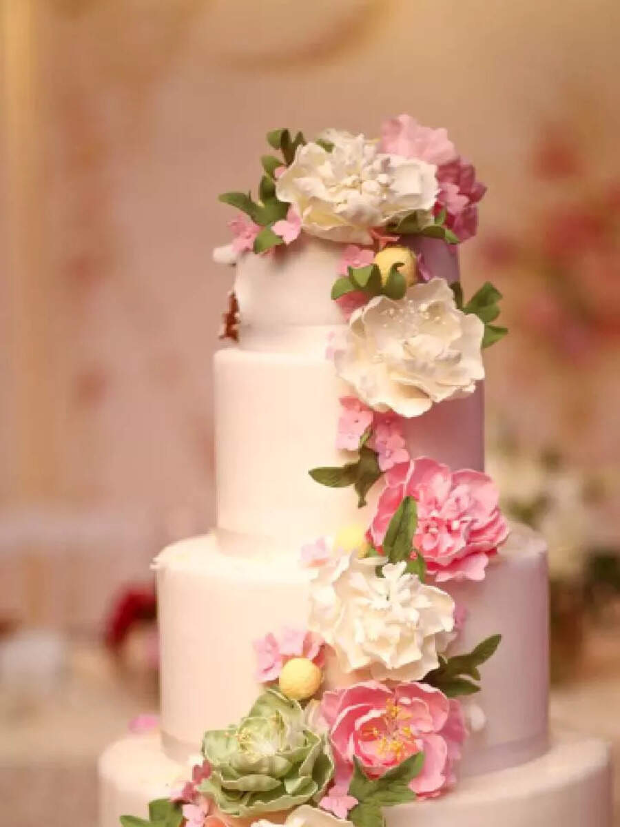 Types of Traditional Wedding Cakes | Times of India