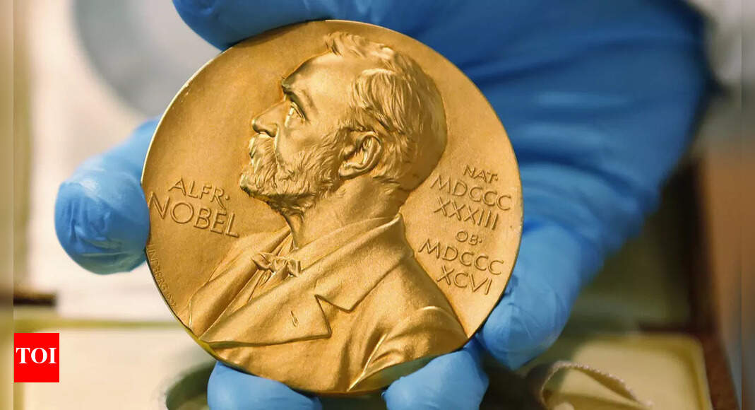 Quantum: Invisibility cloak and quantum physics tipped for Nobel Prize ...