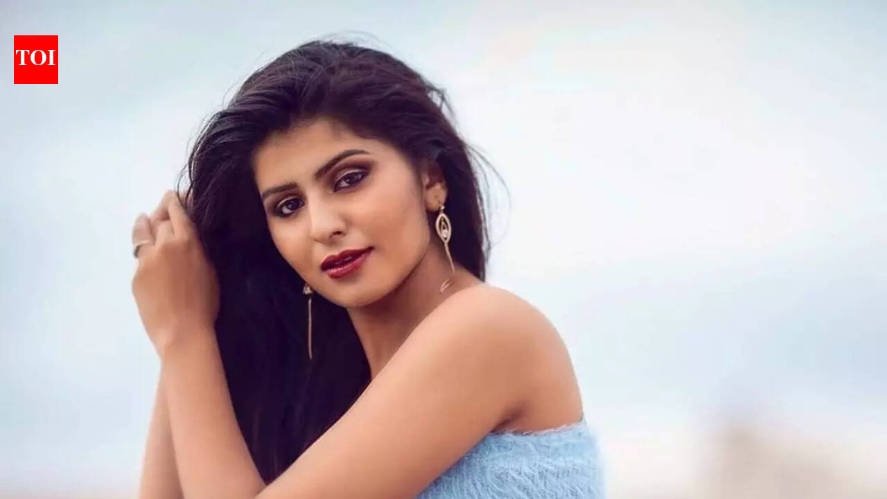 Gattimela's Sahithya aka Sharanya Shetty to make her silver screen ...