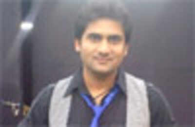 Harshit Saxena turns music composer | Hindi Movie News - Times of India