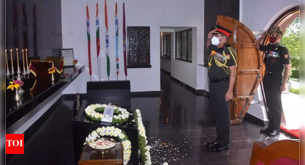 Pune: NDA pays homage to Navy and Army officers | Pune News - Times of ...