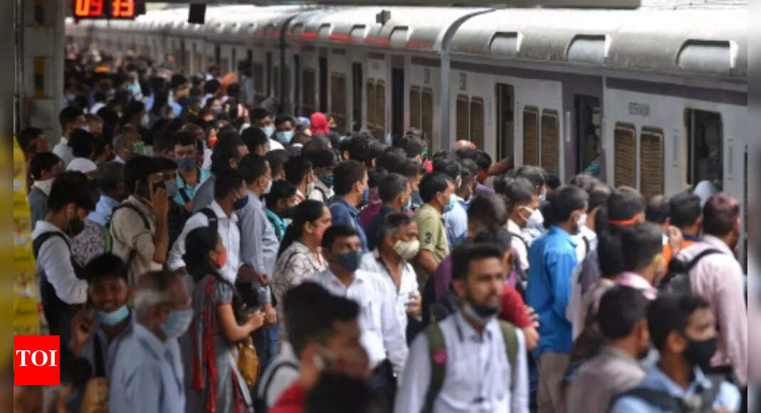 Mega block on Sunday: Check local train routes, timings and other ...