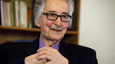 Banisadr, Iran's first president after 1979 revolution, dies - Times of ...