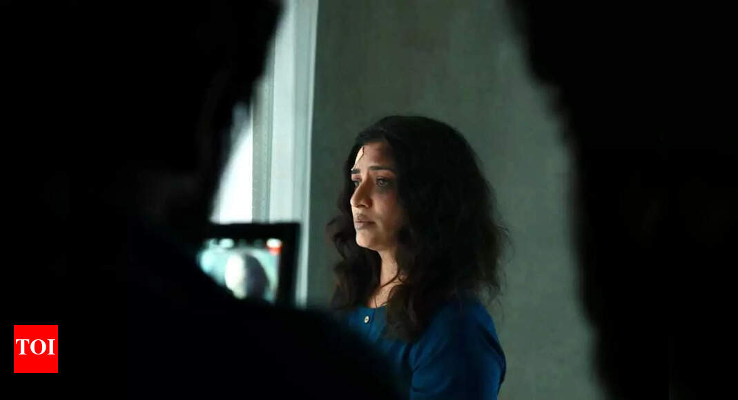 Anitha Bhat plays a visually impaired woman in Indira | Kannada Movie ...