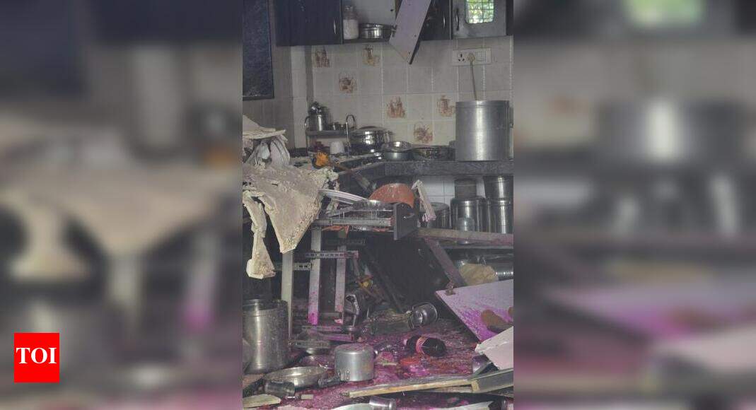 Four injured in LPG cylinder explosion | Nagpur News - Times of India