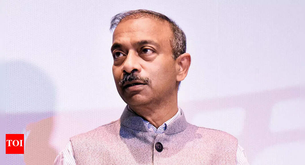 Amit Khare: Former education secretary Amit Khare appointed PM Modi's ...