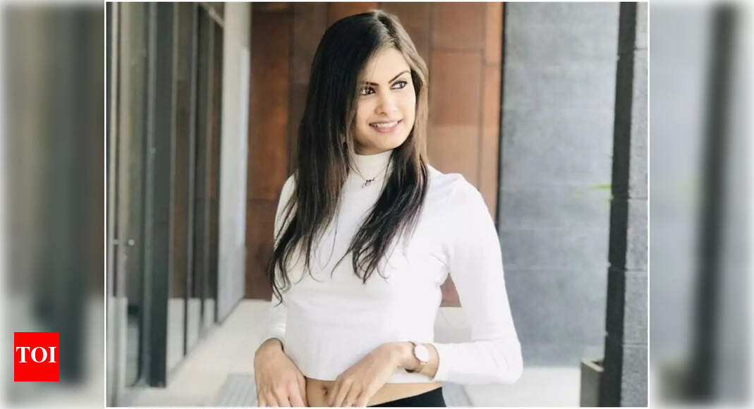 Puja Sharma makes her debut on TV with Choti Sarrdaarni - Times of India