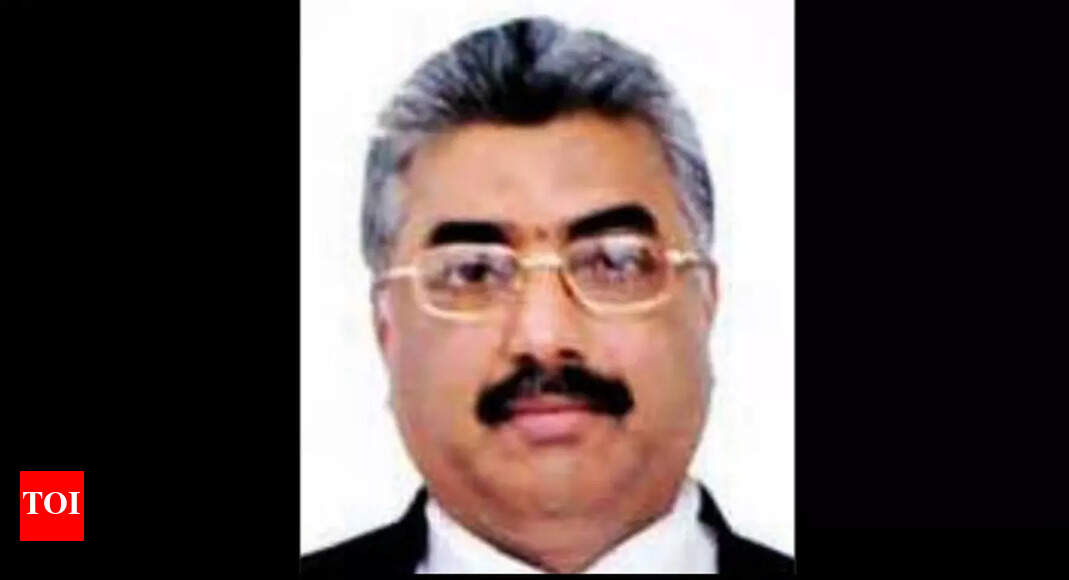Aravind Kumar: Justice Aravind Kumar sworn in as CJ of Gujarat HC ...