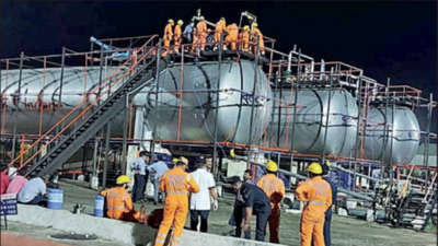 Madhya Pradesh: Bodies of 2 workers killed in LPG accident pulled out ...