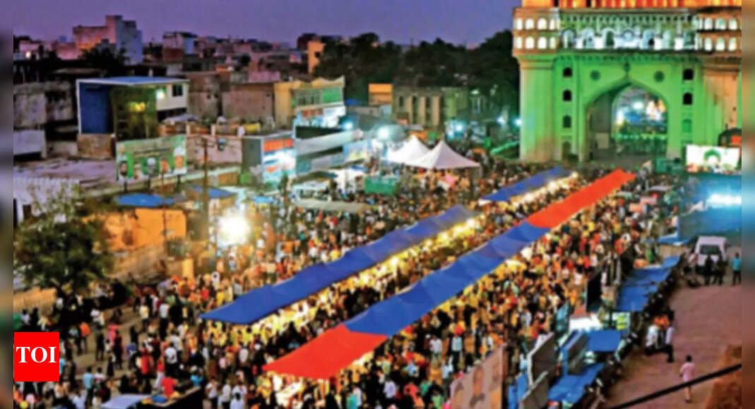 Charminar lights up, sets mood for mehfil in motion | Hyderabad News ...